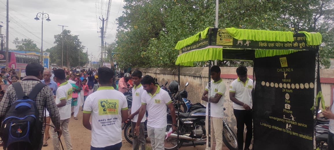 Nellaiyappar Kovil Temple Car Festival Childline 1098 Awareness